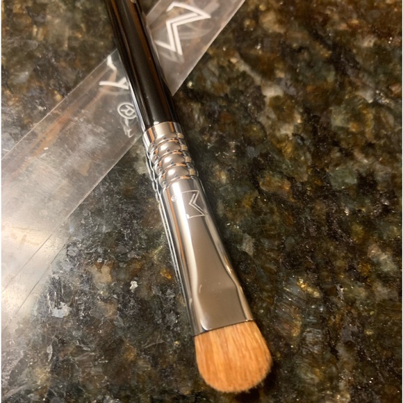 Sigma Beauty | Makeup | Sigma Beauty E55 Eye Shading Eyeshadow Brush | Poshmark